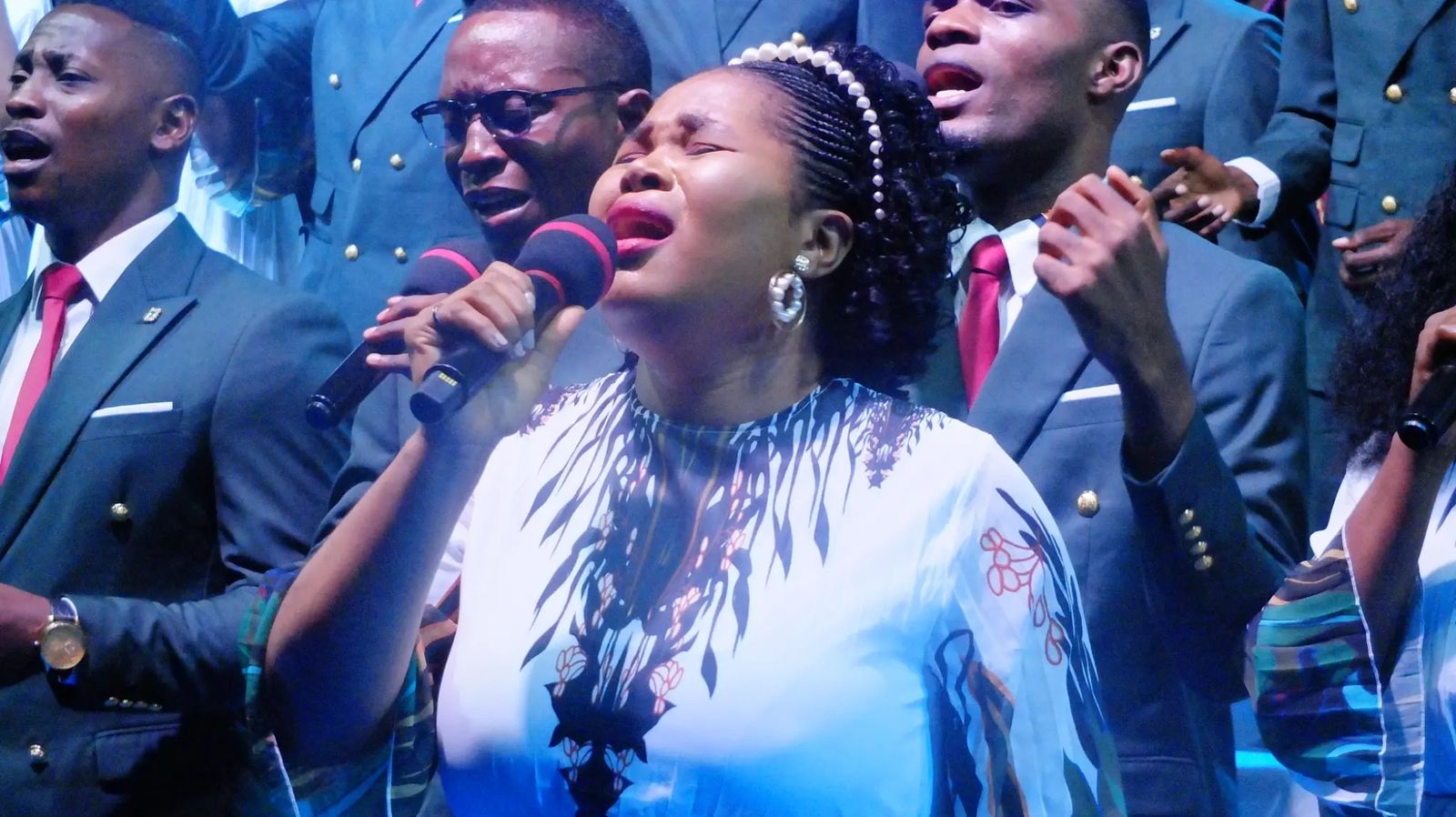 Christ Embassy Douala Cameroon - CEDLA - Loveworld Singers