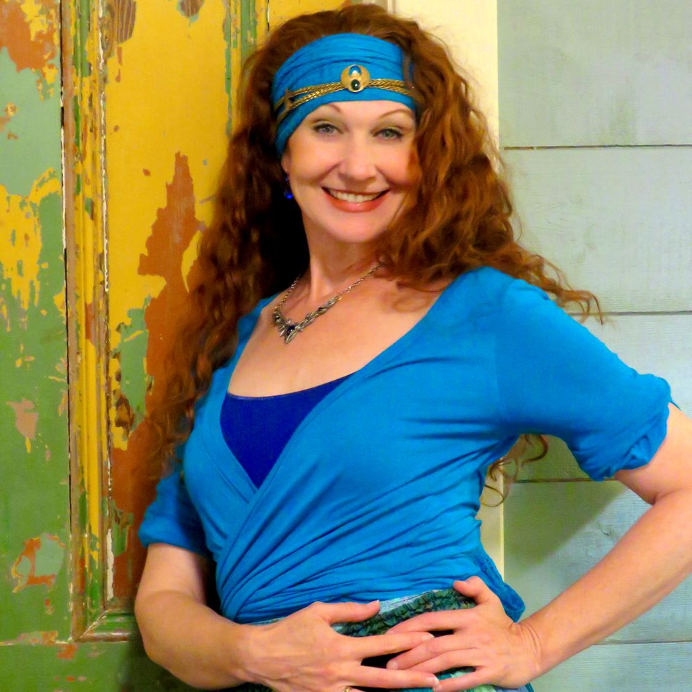 Celia Farran - Bio