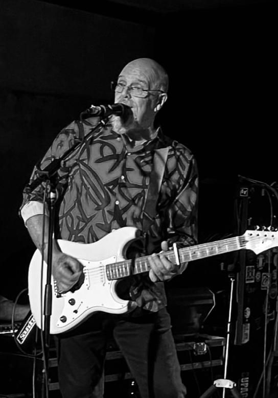 Official website for EXTC- XTC's Terry Chambers and Friends - PHOTOS