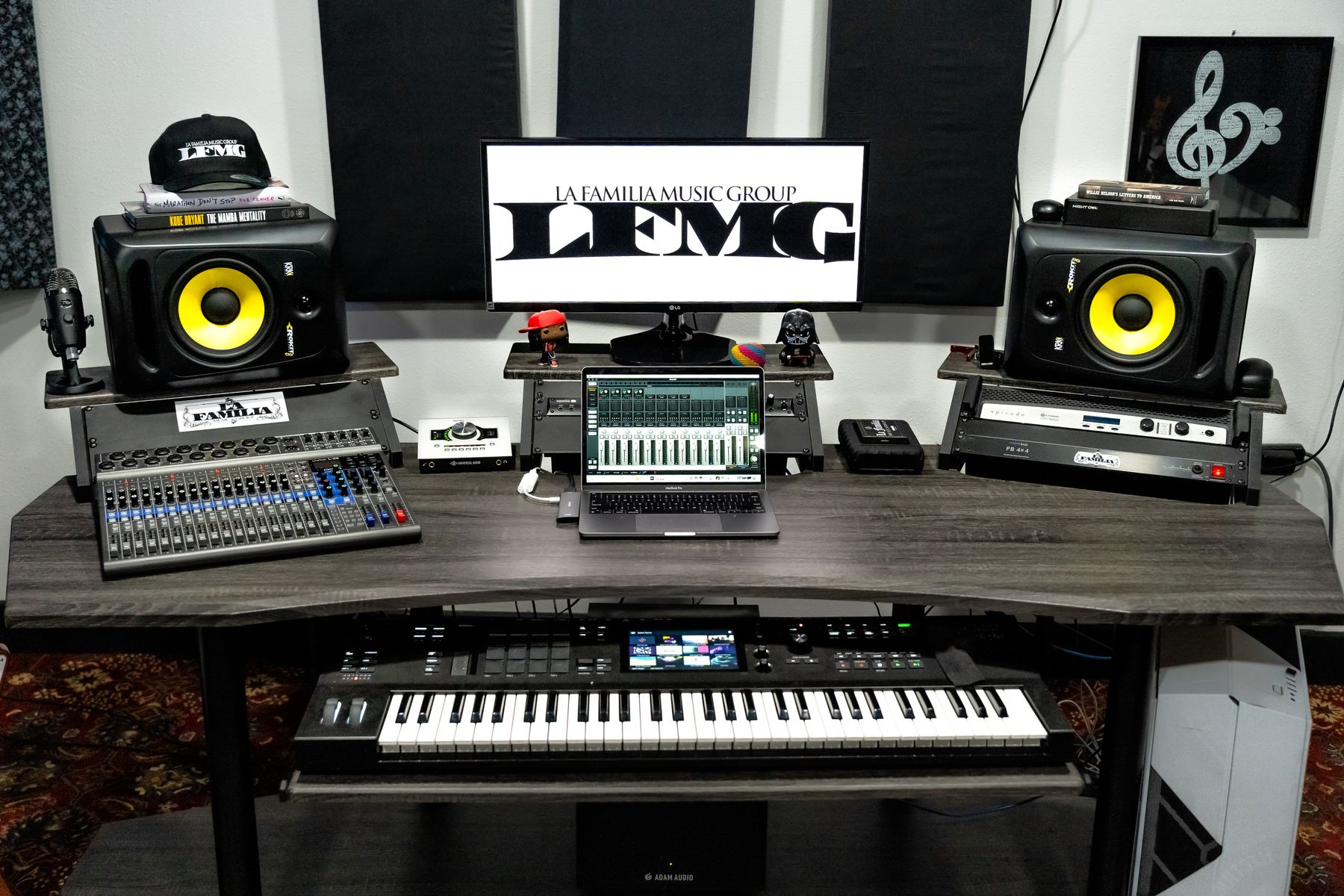 La Familia Music Group - Studio Services