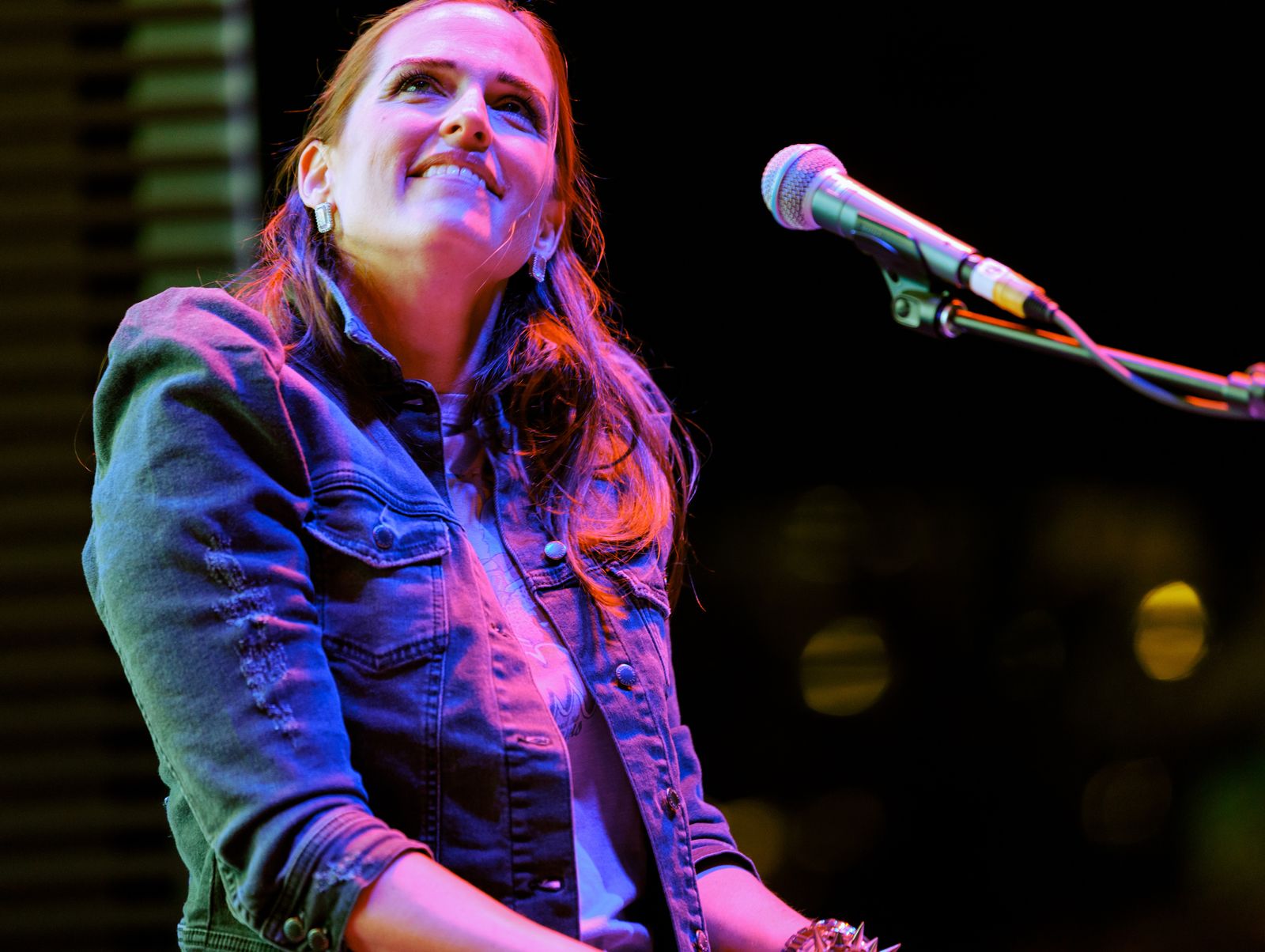 Juliet Lloyd - Photos