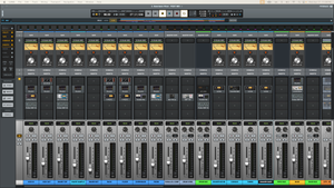 David DeLuca - Studio