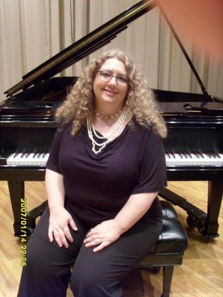 Tracey Phillips - Photos