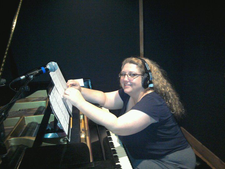 Tracey Phillips - Photos