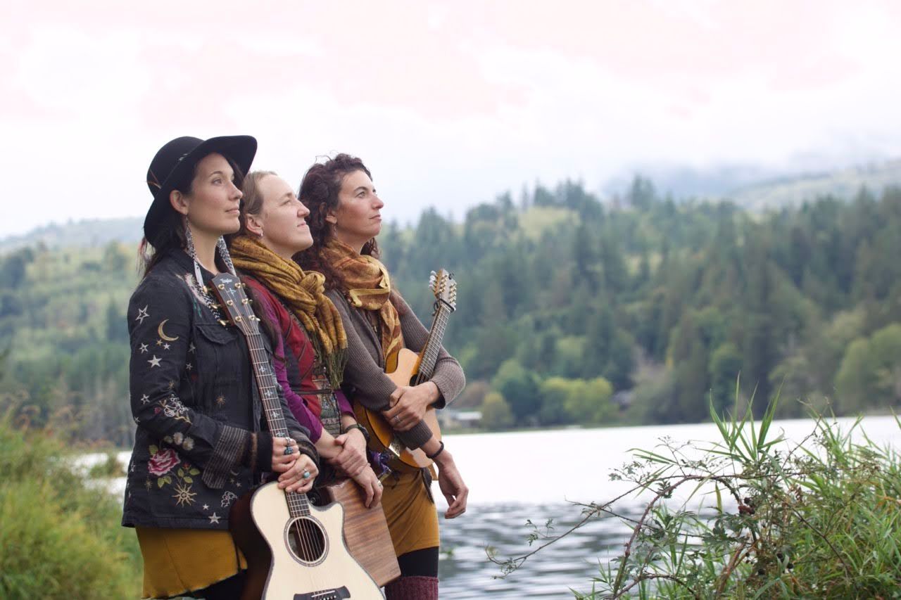 Three Wheels Turning - Photos