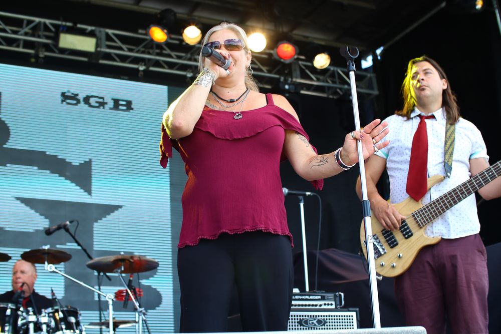 The Sandra Good Band - Photos