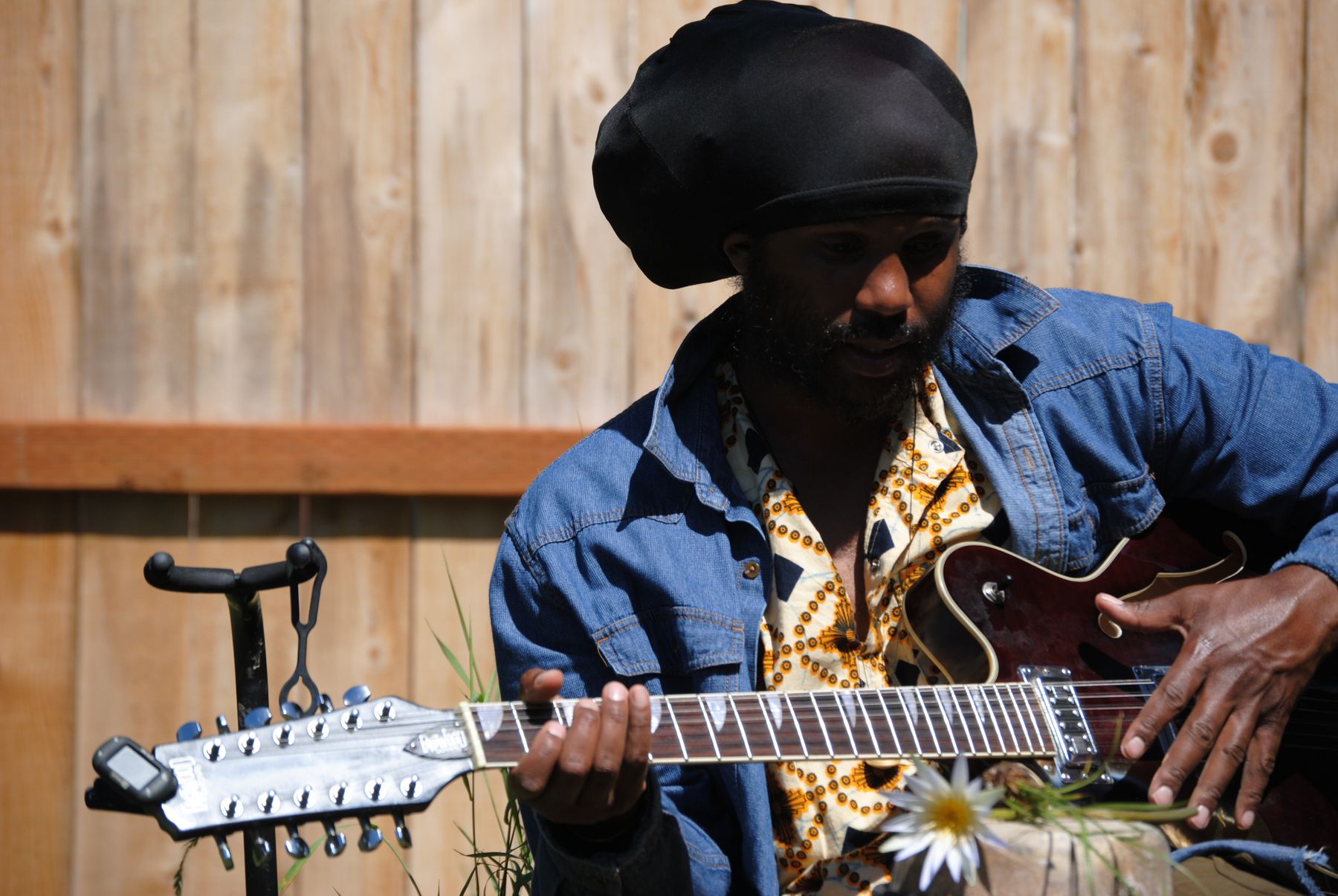 Laborer & Universal Roots