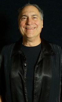 Lipstick-N-Dynamite - Bio