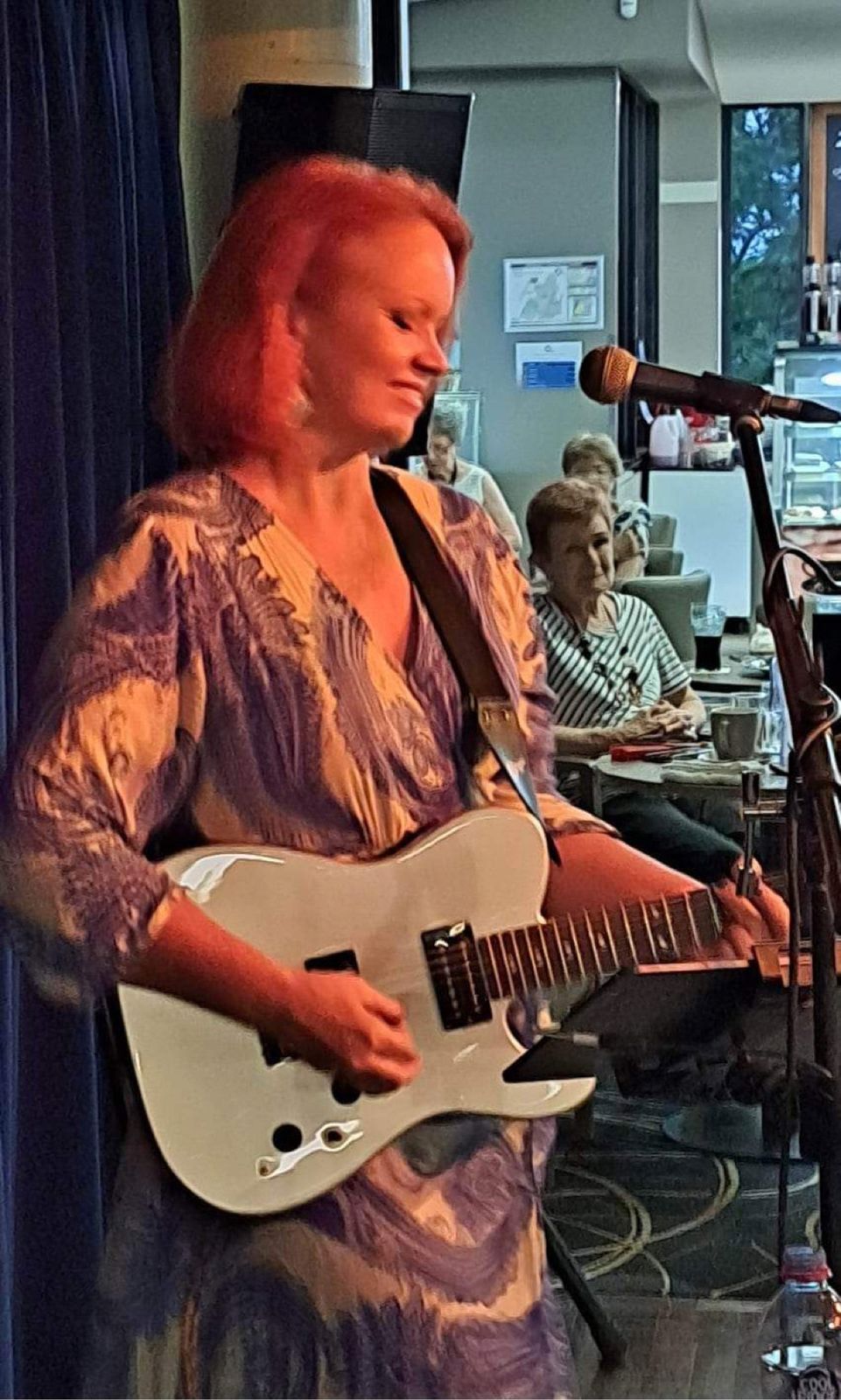 Tracy Vaughan - Photos