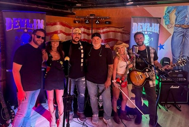 Devlin - Meet the Band