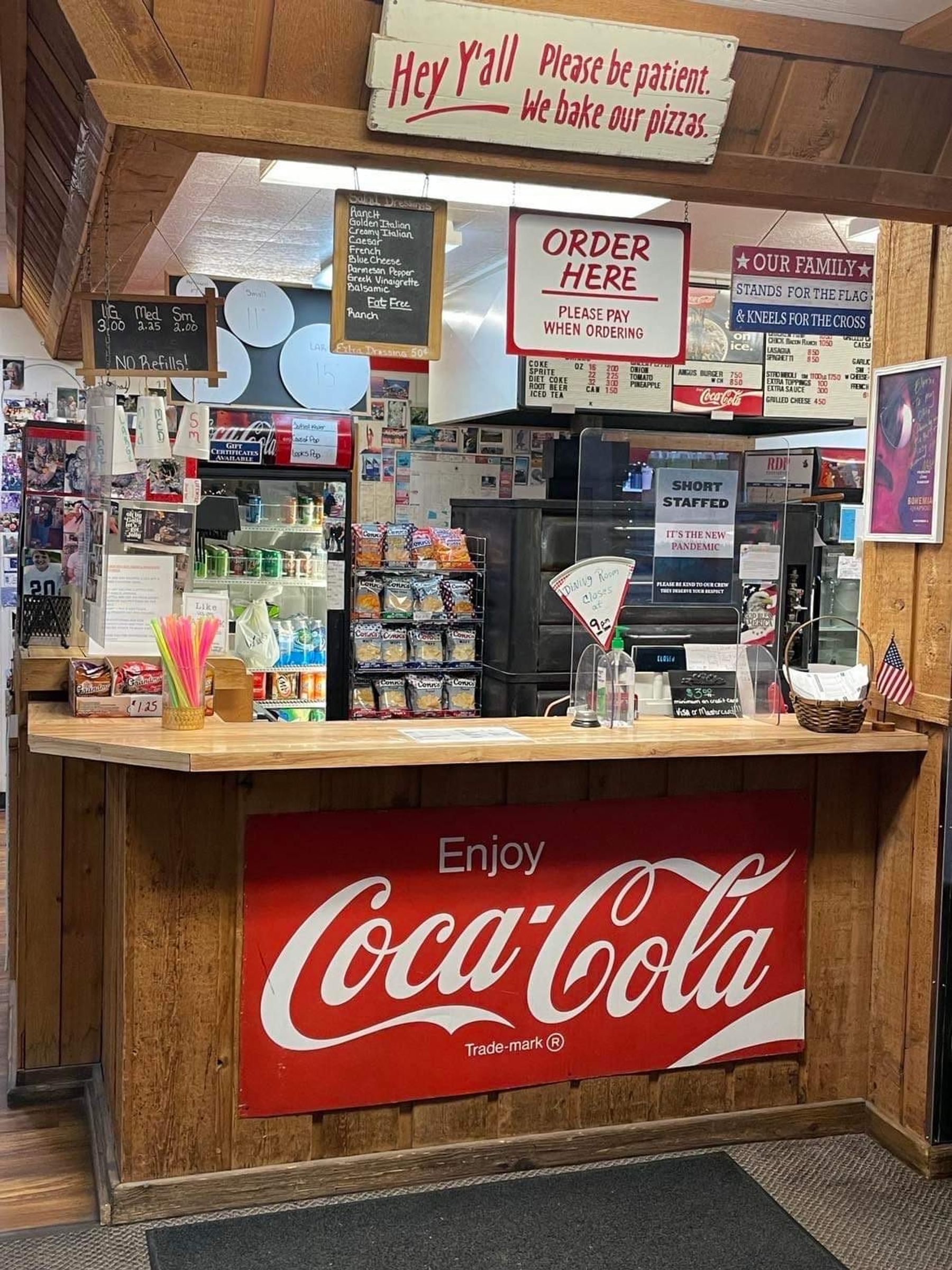 Elm's Pizza Parlor