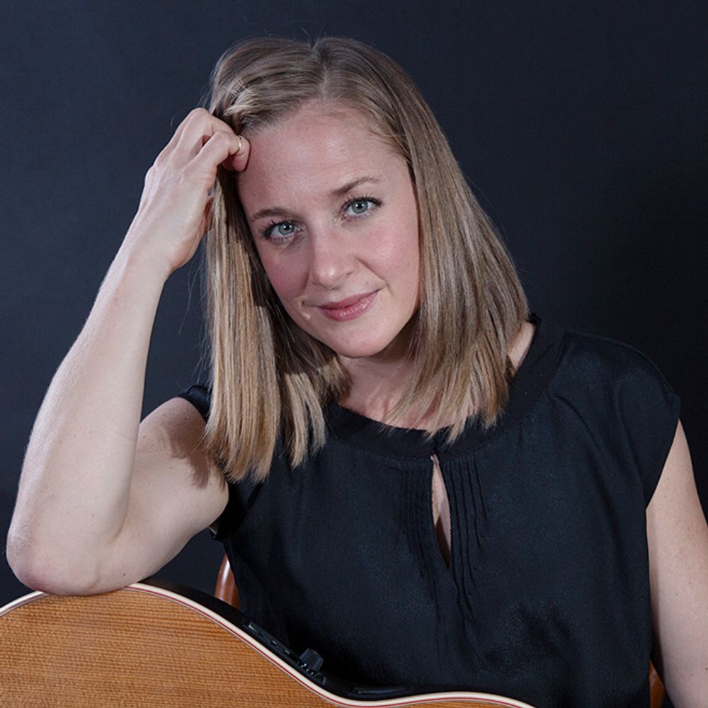 Liz Watkins - Bio