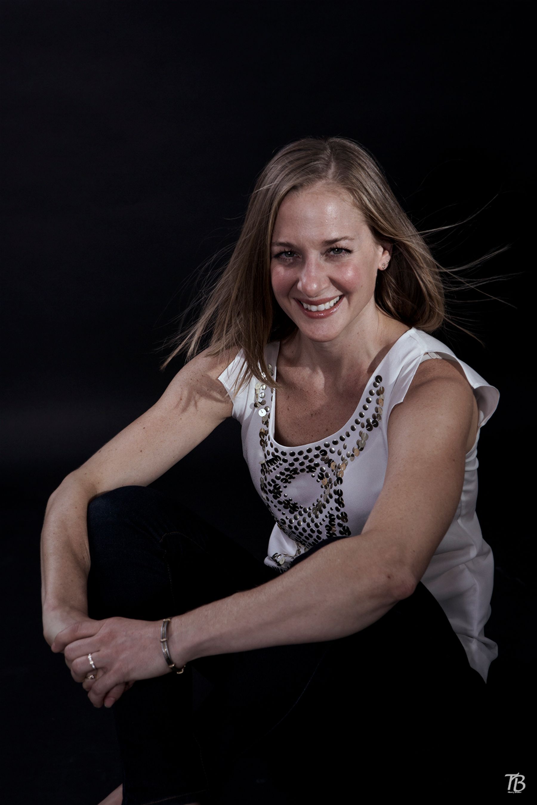 Liz Watkins - Bio