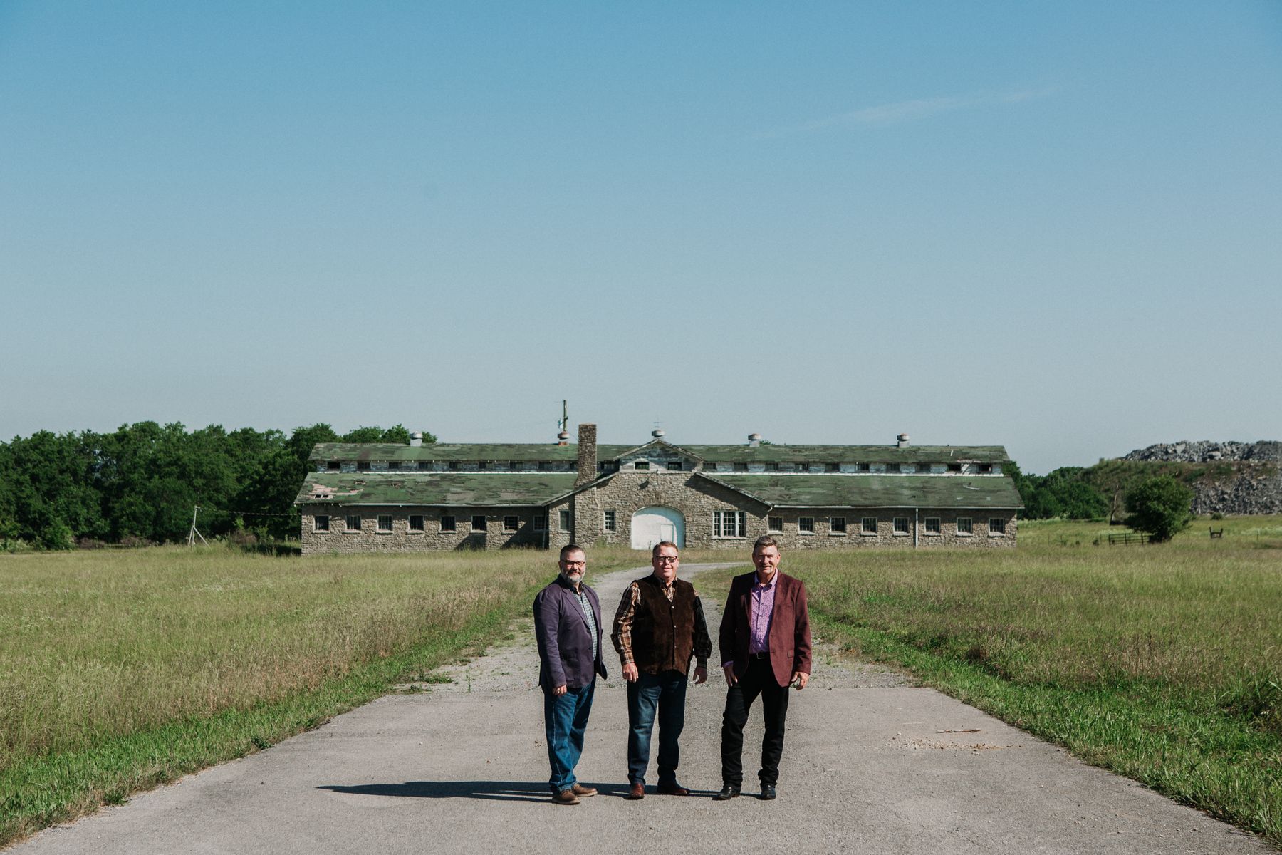 Dawson Road - ON THE ROAD