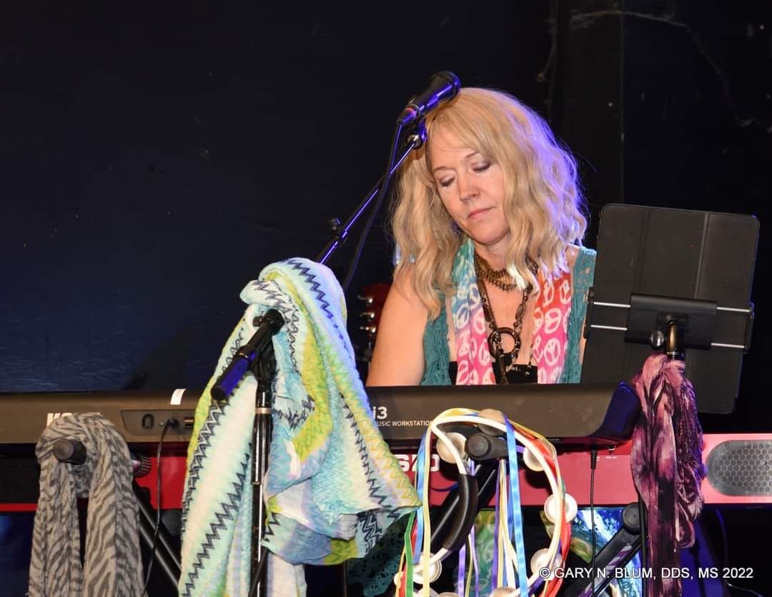 Jennifer Gayle Bradley - Photos