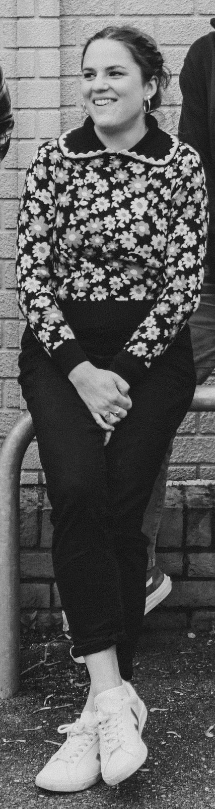 Ellie Walker & The Folly