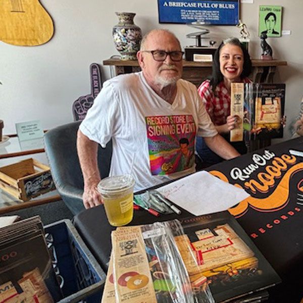 Wall of Voodoo 2 : Home