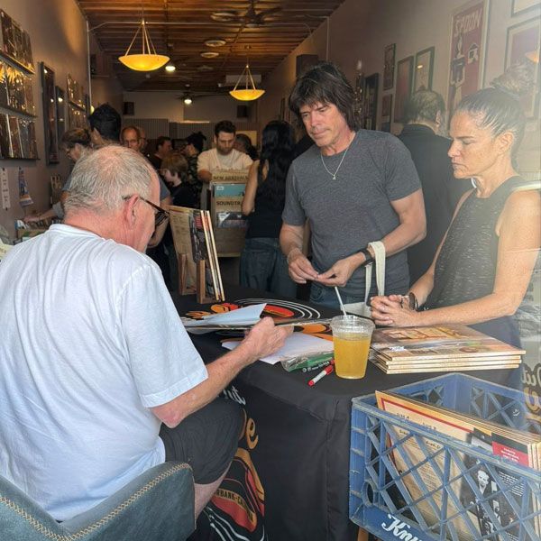 Wall of Voodoo 2 : Home