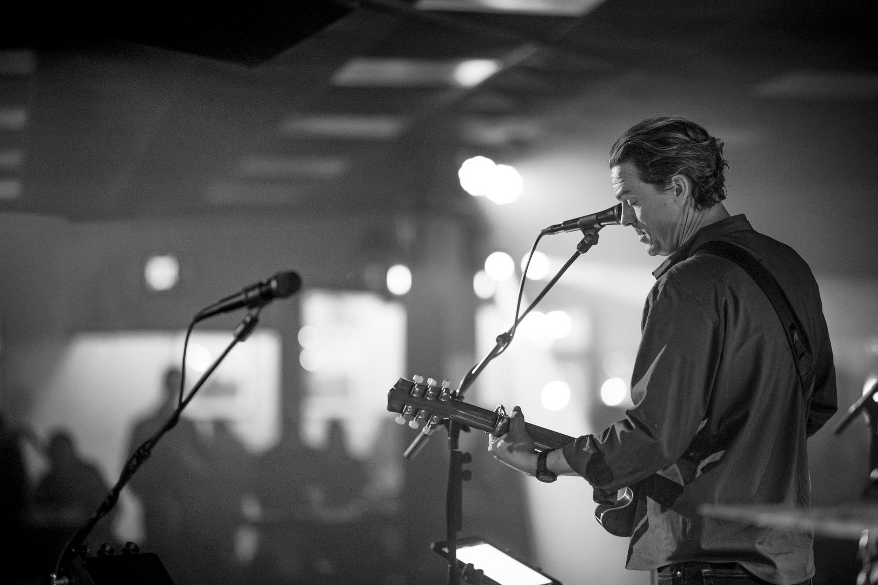 Tim Williams Band - Contact