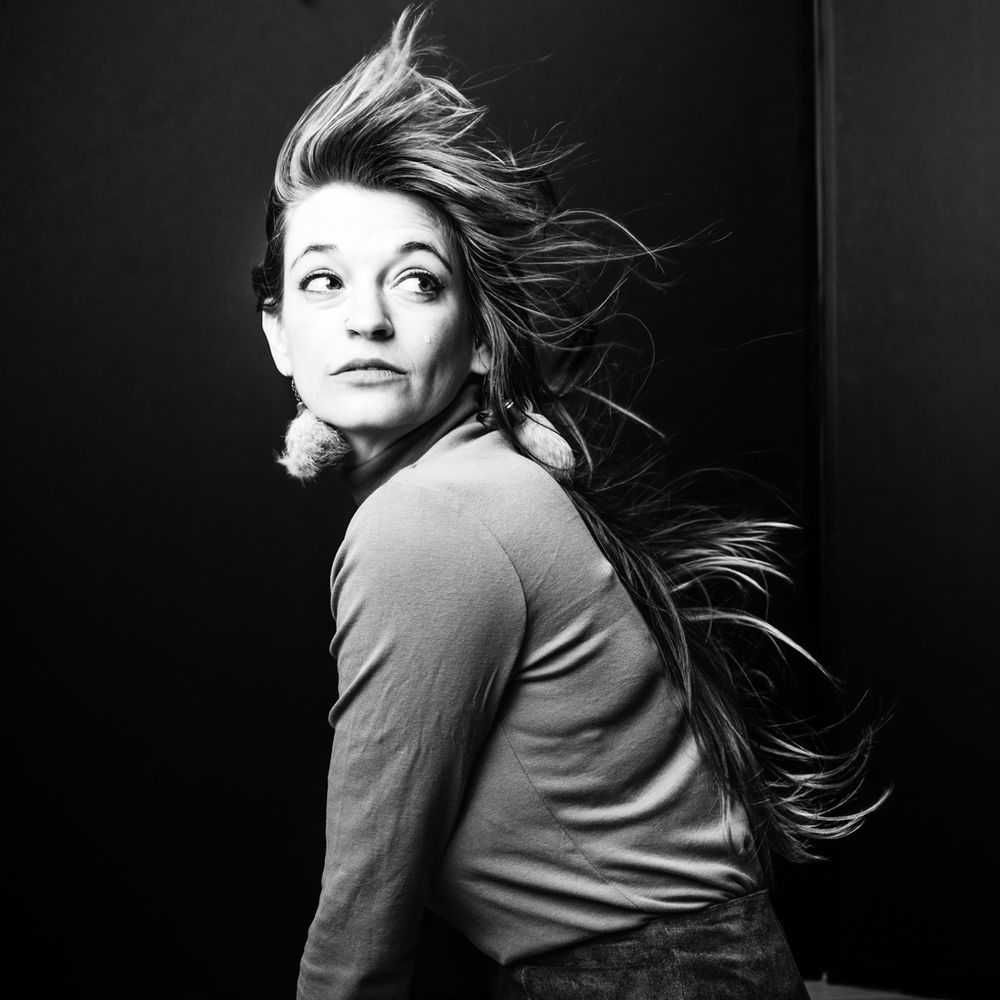 Anna La Mare : Earnest, Wayfaring, Folk Noir