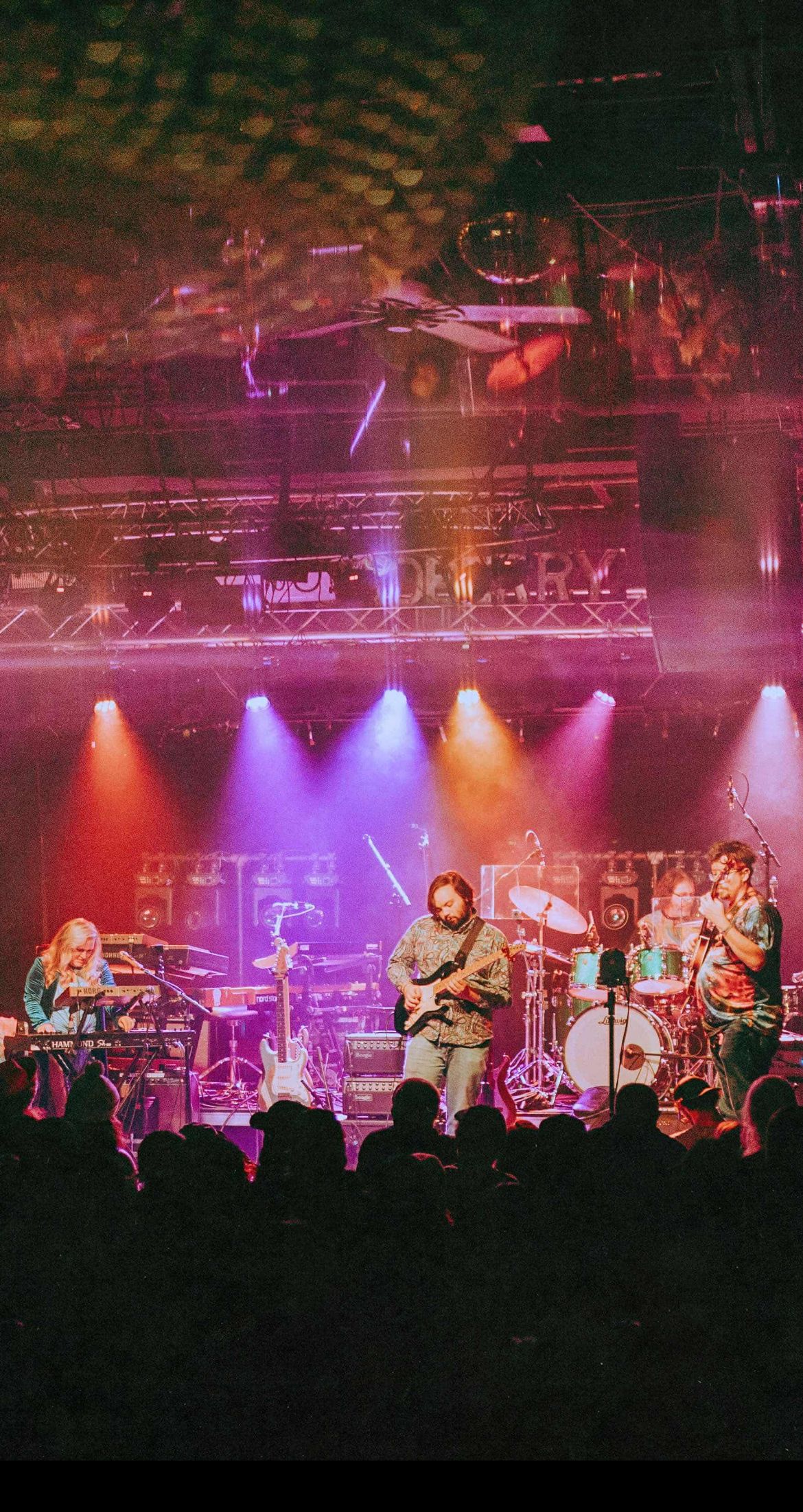 Lucid Evolution - Bio