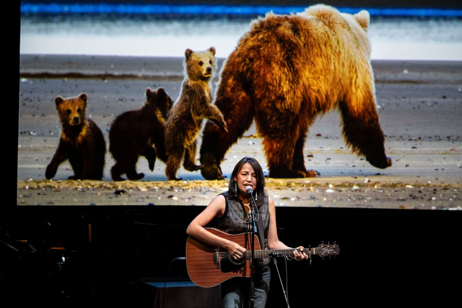 Bobbi-Jo Starr - BIOGRAPHY