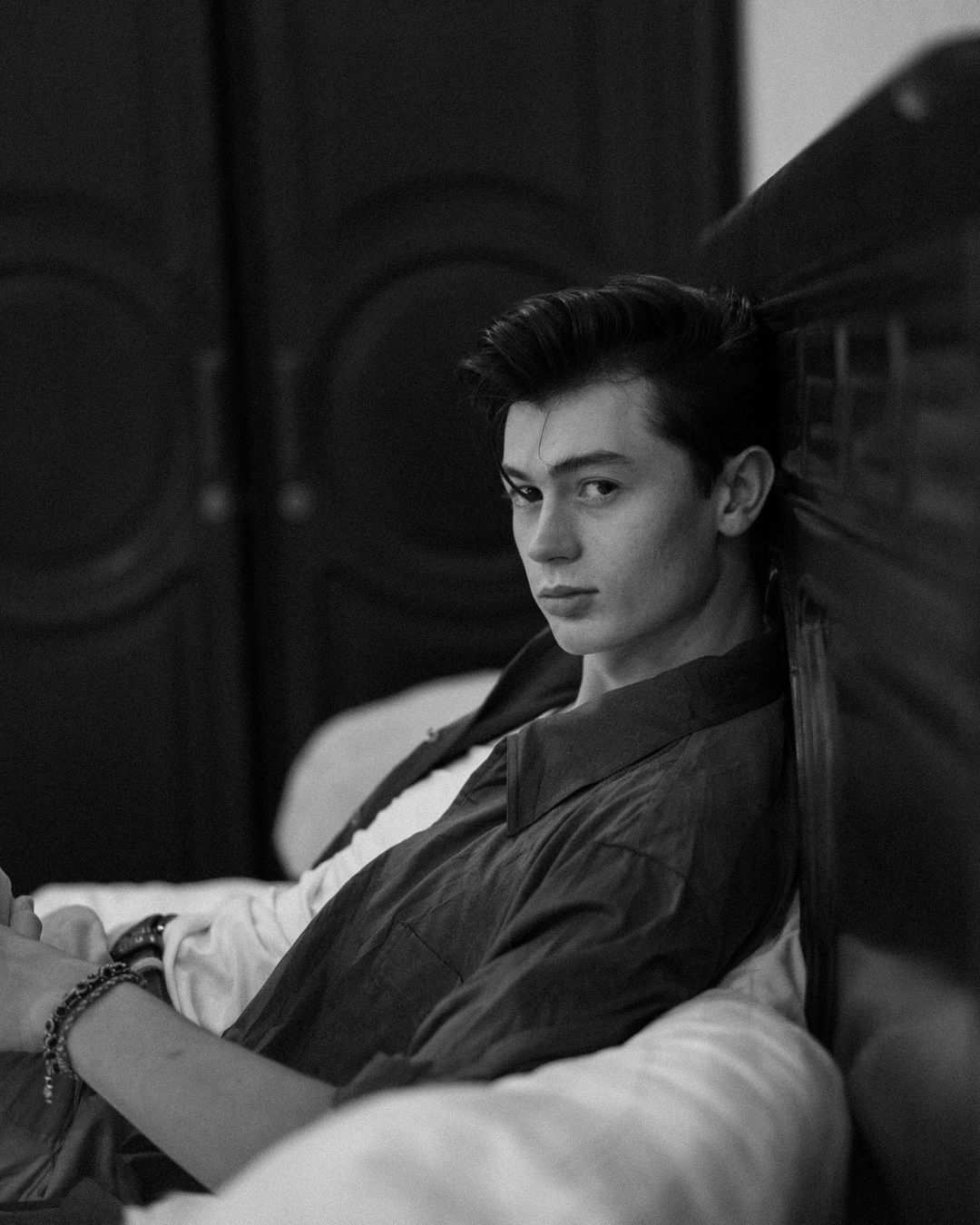 Elliot James Reay Official Website - Photos