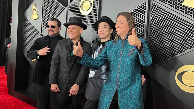 RON KORB | Grammy Nominated Composer and Flutist