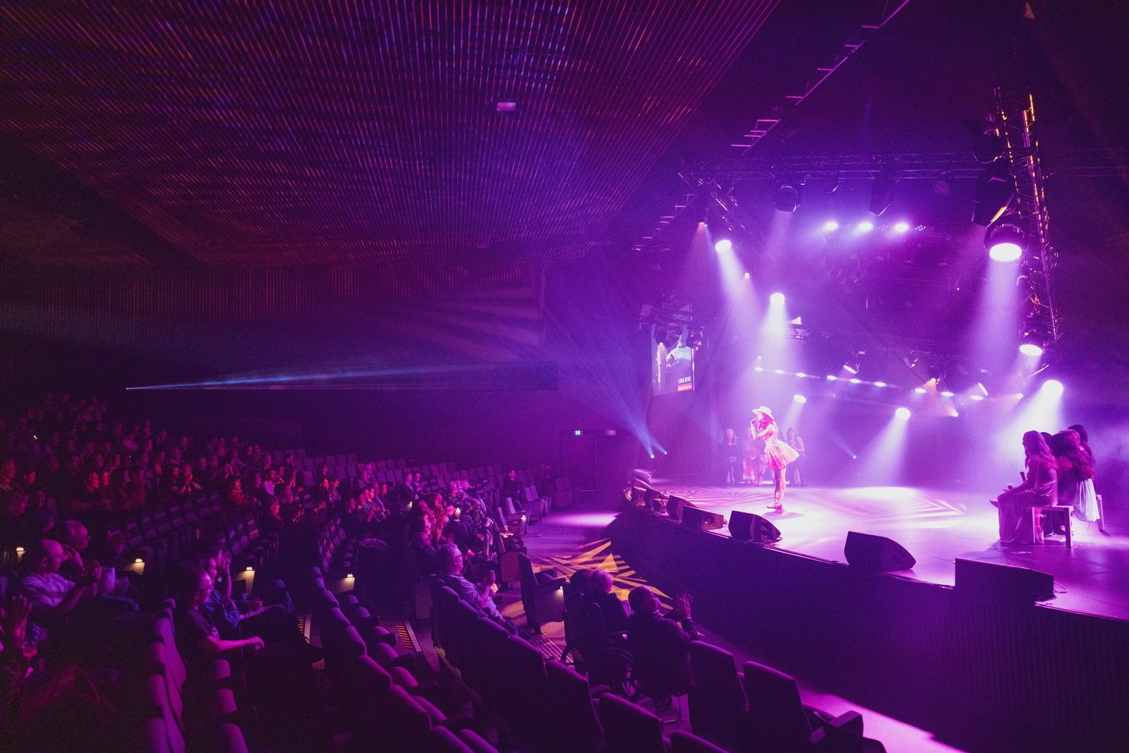 Coral Renee - Gallery