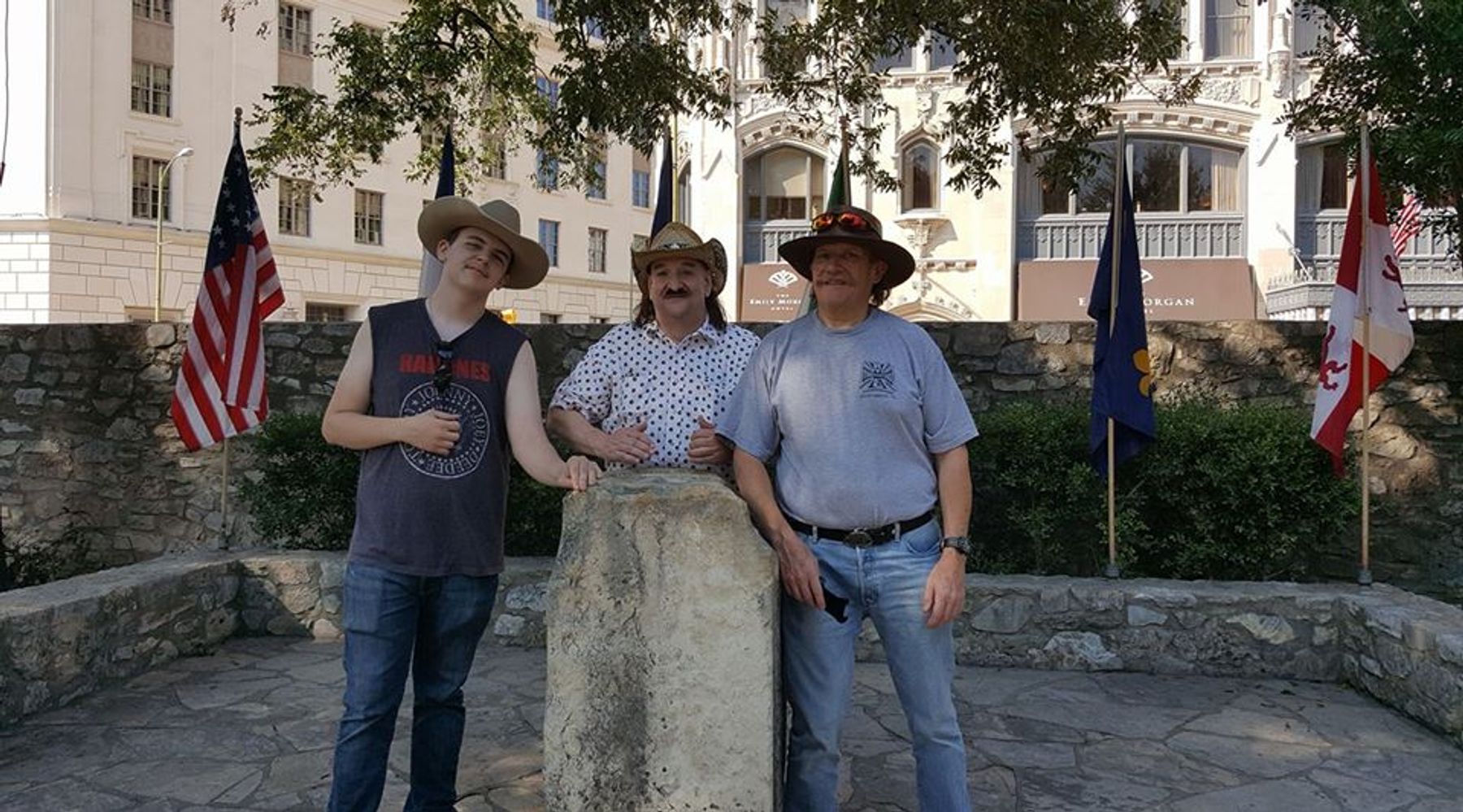 JESSE & THE HOGG BROTHERS - The Great JoeBob Hogg