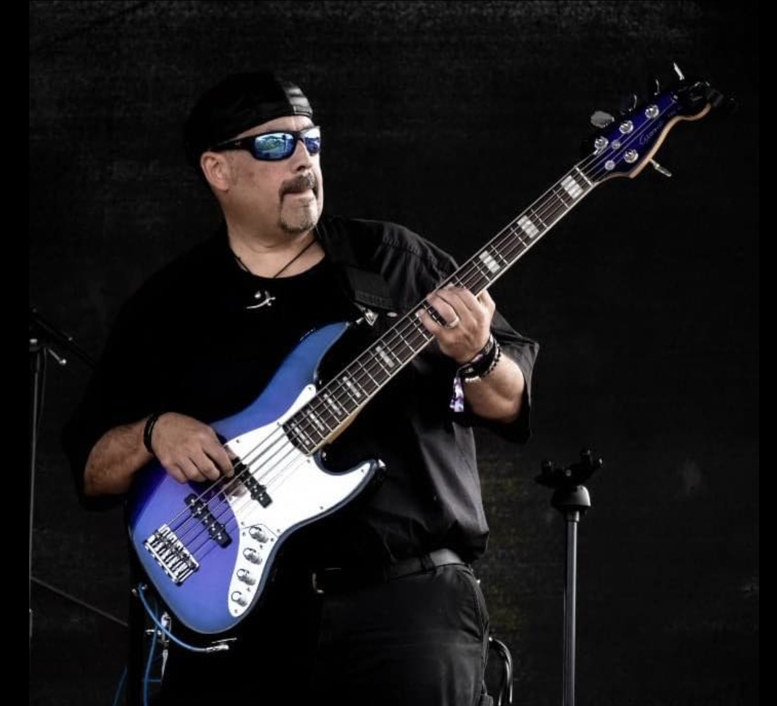 Potcheen - Meet the Cap'n & Crew