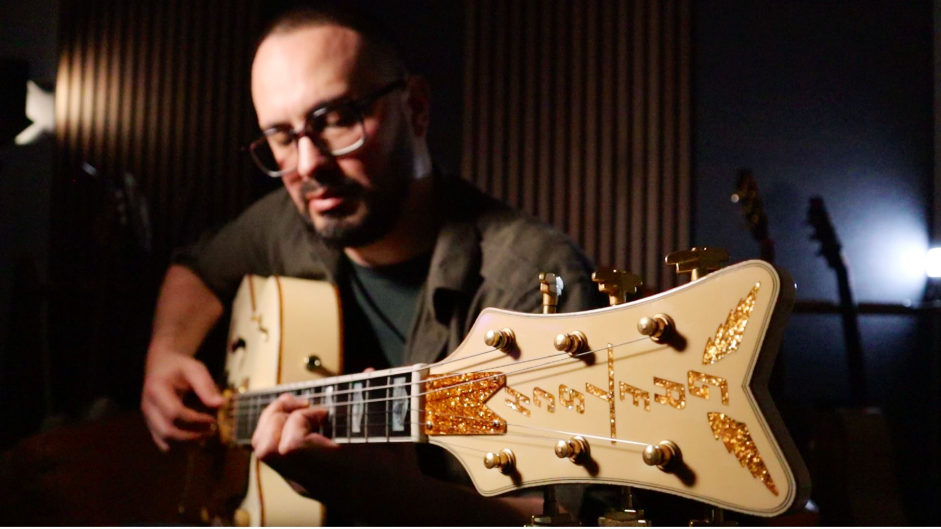 Gretsch White Falcon - Flats vs Wounds