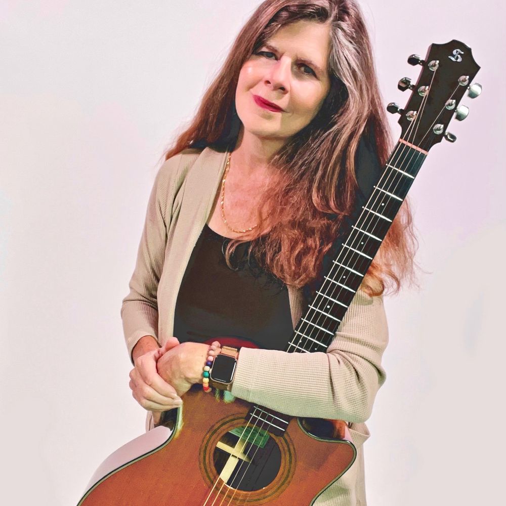 Michelle Qureshi - About