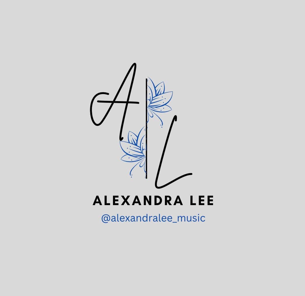 Alexandra lee - Bio