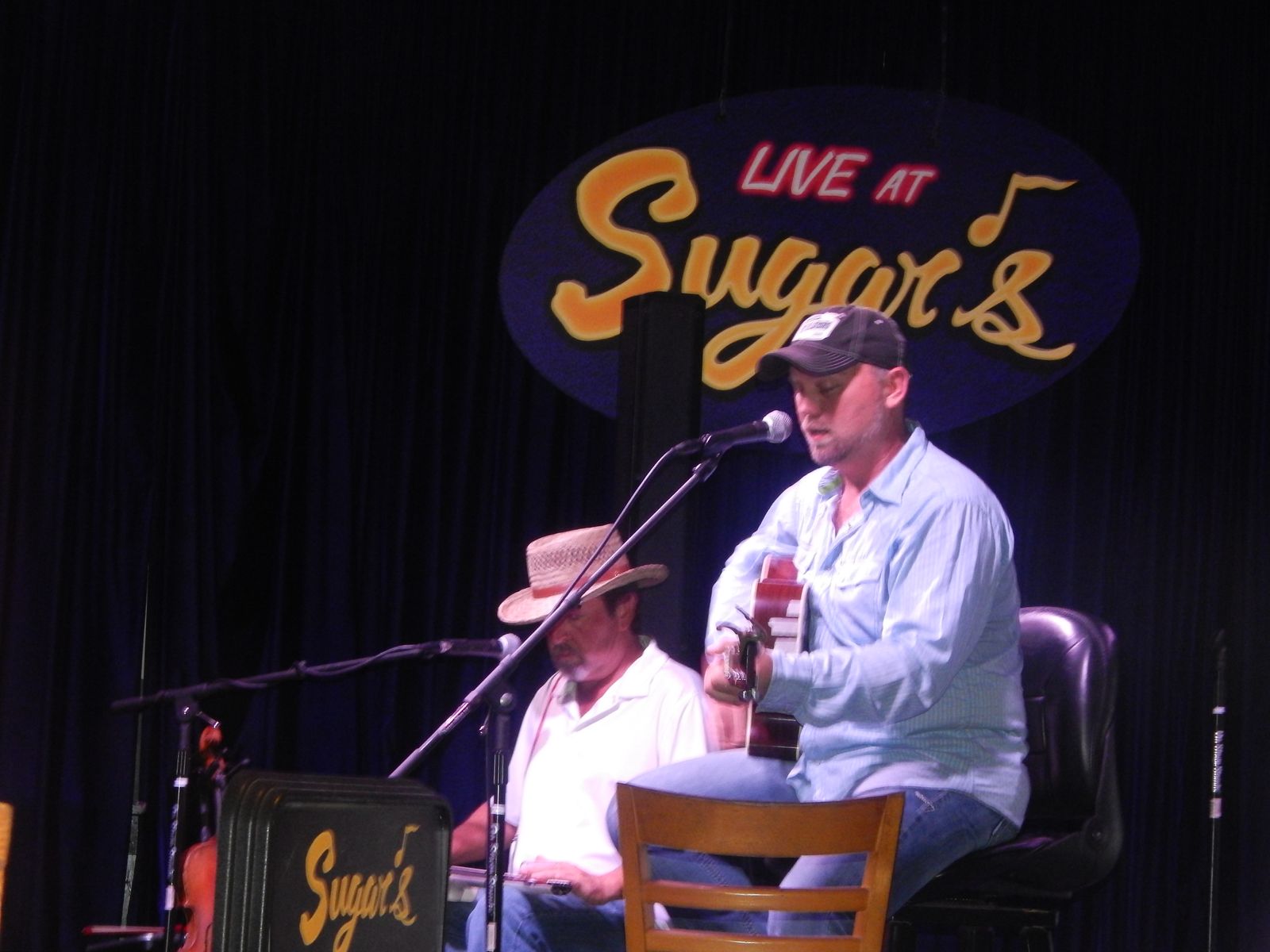 Robby Hopkins - Photos