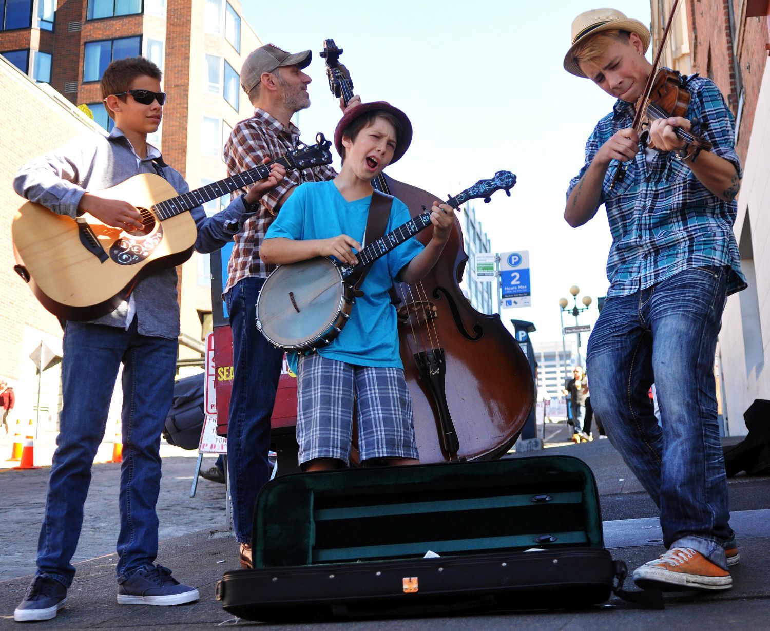 Pike Place Market Busker Festival - 2014 Festival Photos & Calendar