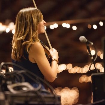 Katie Shore - Photos