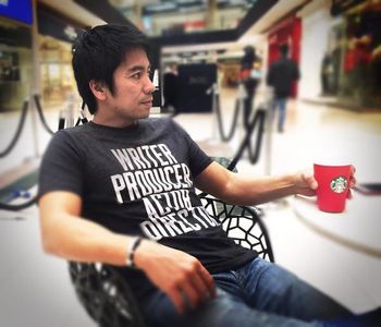 INTRoVOYS | Official Site - Paco Arespacochaga