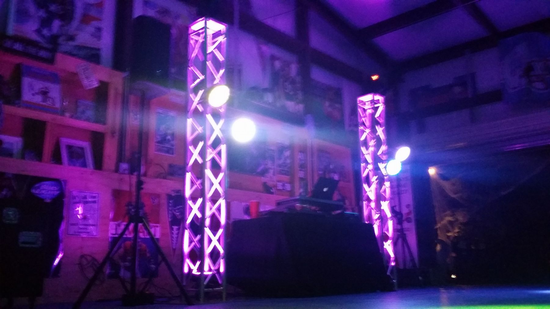 LIGHTS OUT PRODUCTION COMPANY