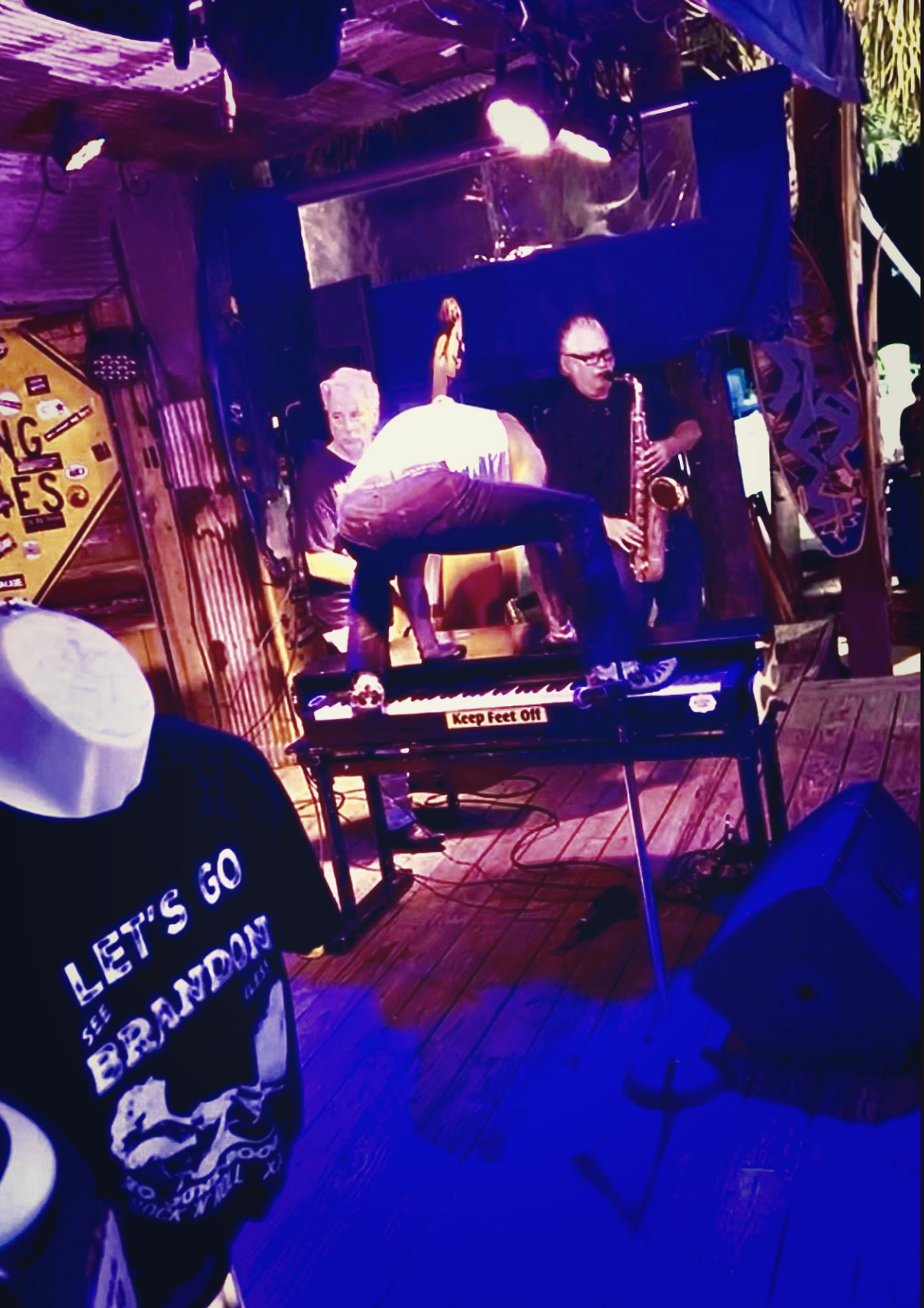 The Brandon Giles Show - Videos