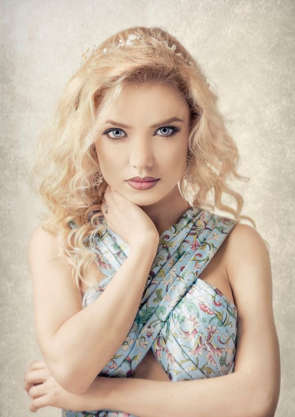 Gemma Louise Doyle, International Singer, Recording Artist & Live ...