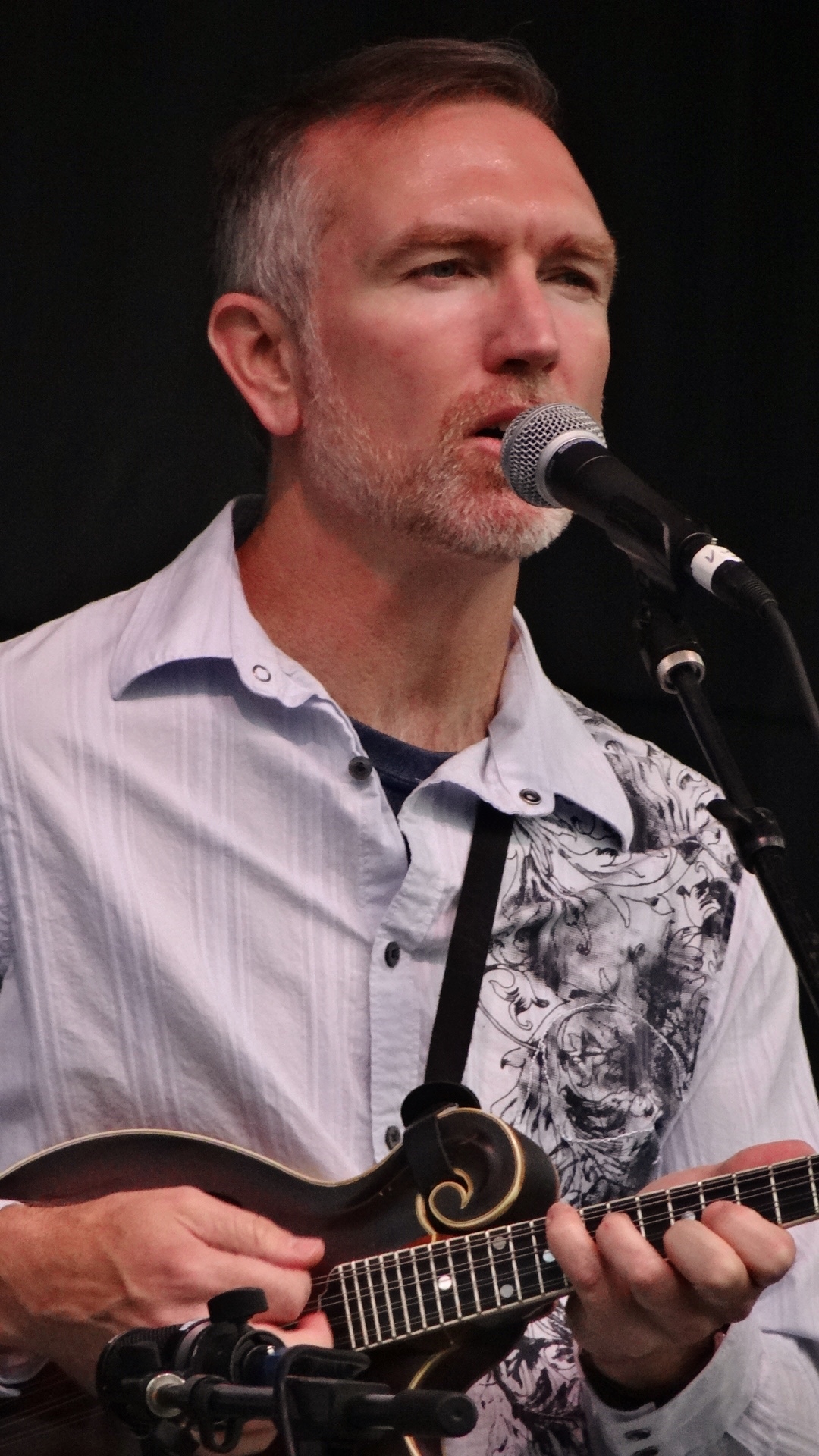 Blue Highway's Shawn Lane Introduces Space Age I-Tone Pick