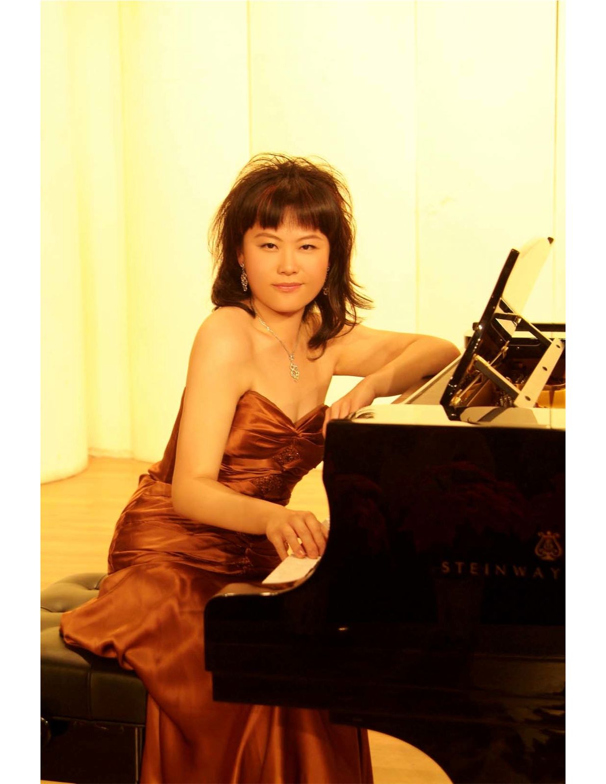 Ang Li, Pianist, Photos, Press Kit