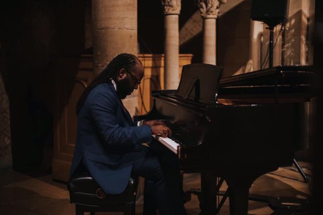 Charles Barrett - About