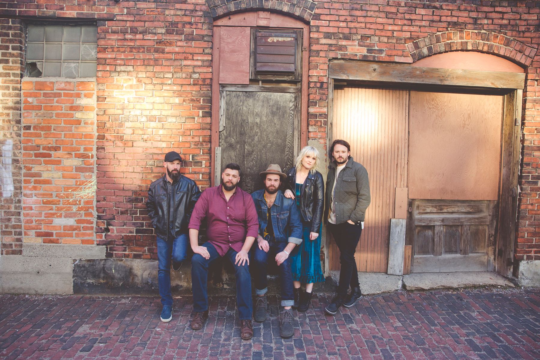 Kari Lynch Band - ABOUT