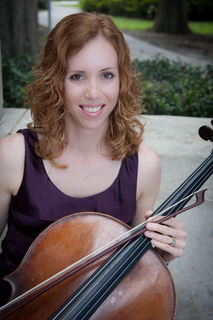 Abigail Collins, Cellist