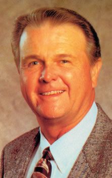 SGMA Hall of Fame and Museum - 2002 Inductees