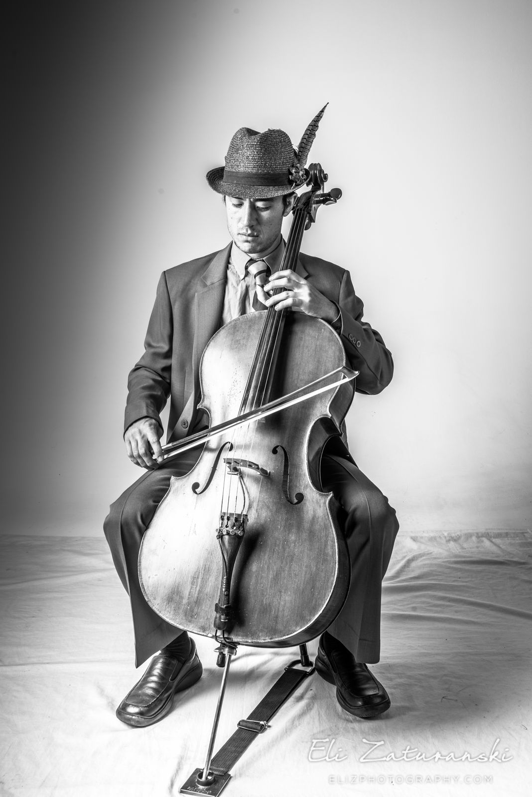 CelloJoe - Photos