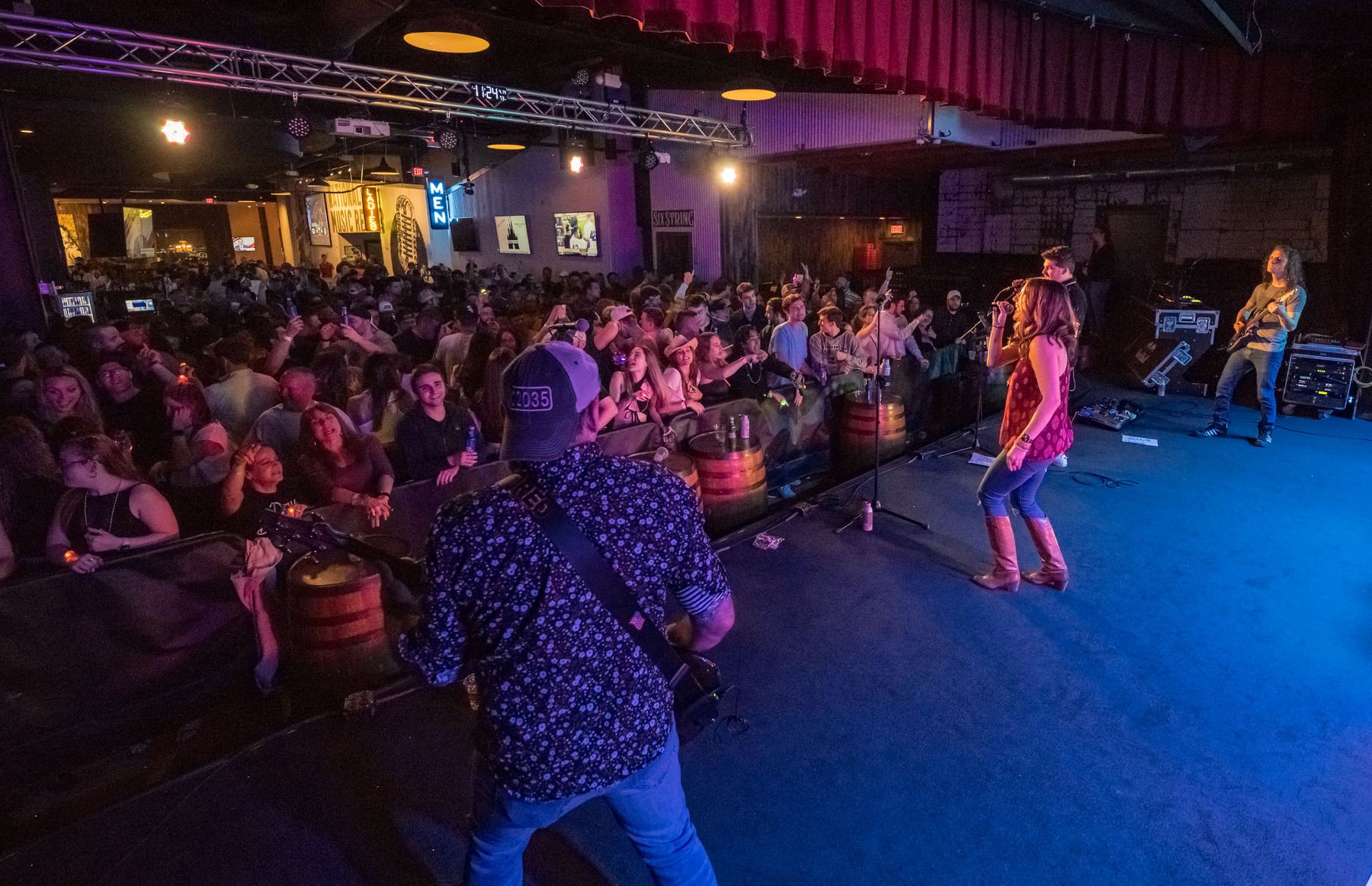 THIRTY 6 RED - Setlist