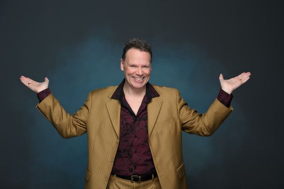 Eric Kearns - Voices of Legends - Senior Community Entertainment